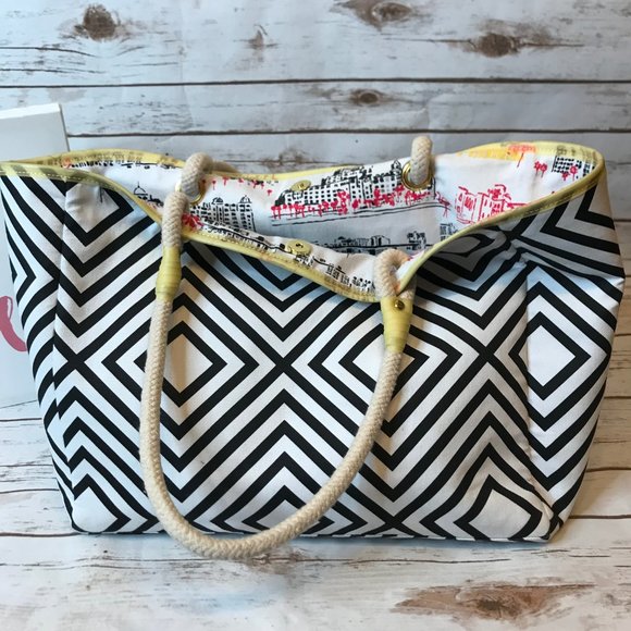 Bealls | Bags | Palm Island Large Beach Tote | Poshmark